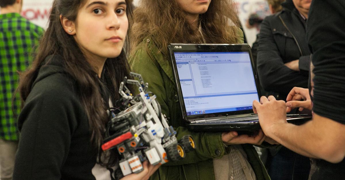 Here Come The Coding Girls